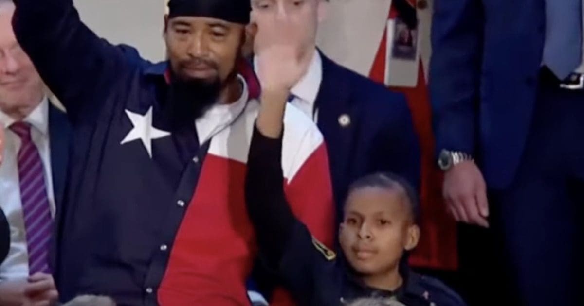 Heartbreaking Health Update For 13-Year-Old Honorary Secret Service ...