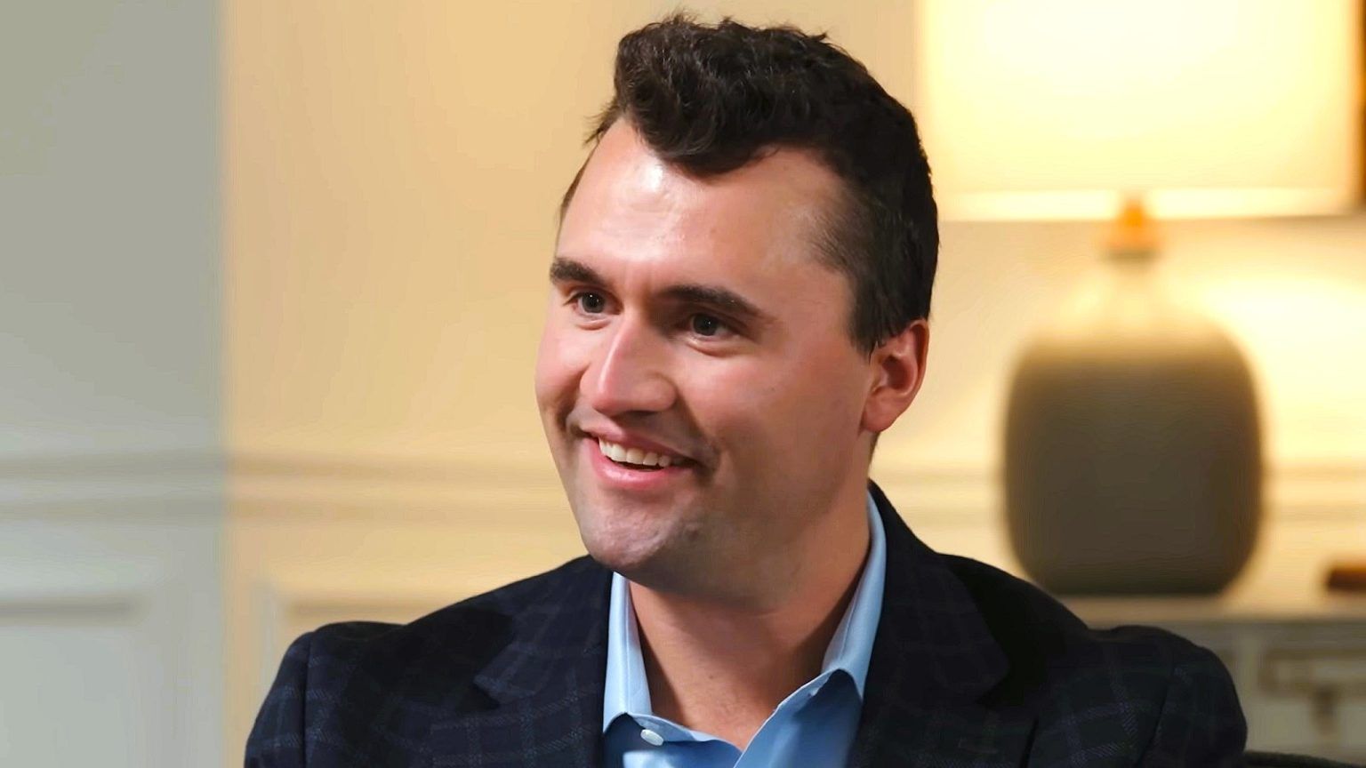 Florida Officially Dedicates “Charlie Kirk Memorial Highway” — First in ...