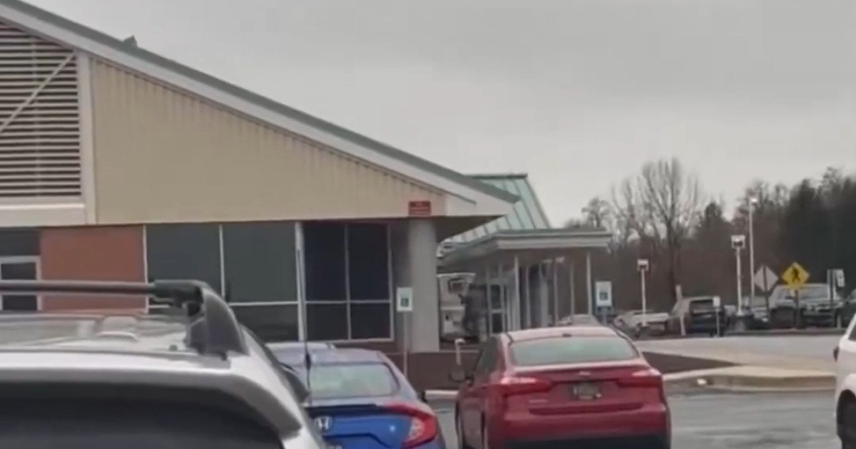 BREAKING: State Trooper K*lled in Shooting at Delaware DMV | WLT Report