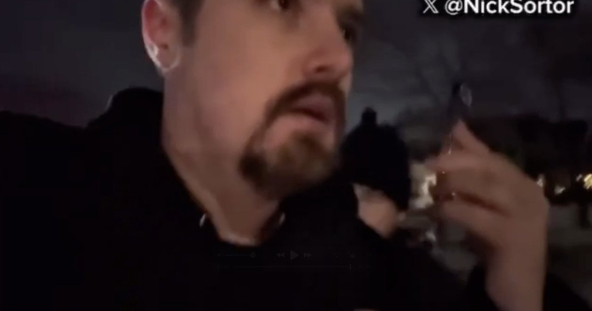 BREAKING: Nick Sortor Assaulted In MN -- Calls The Police -- "Are you ...