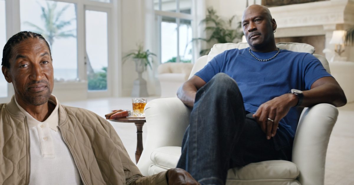 PIPP'S THE GOAT: Scottie Pippen Takes Jab At Michael Jordan In New ...