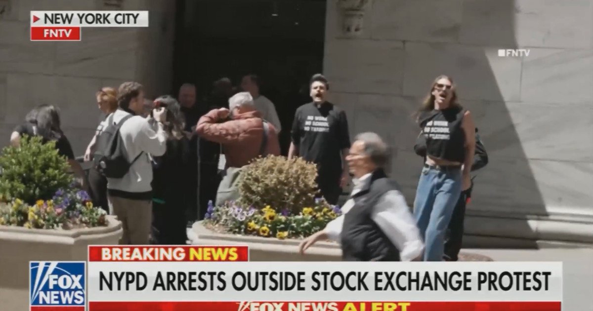 WATCH: Protestors ARRESTED After Trying to Chain Themselves to New York ...